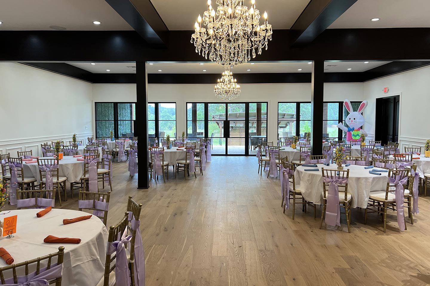 White Oak Room – Indoor Event Space at Rayburn Resort